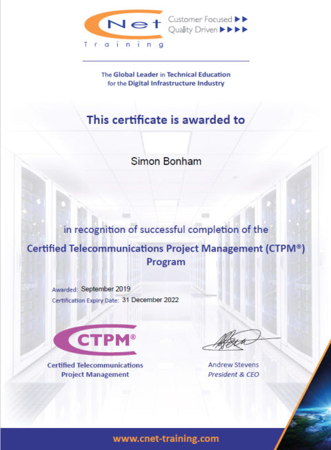 Simon Bonham, awarded the certification CTPM - Vietec